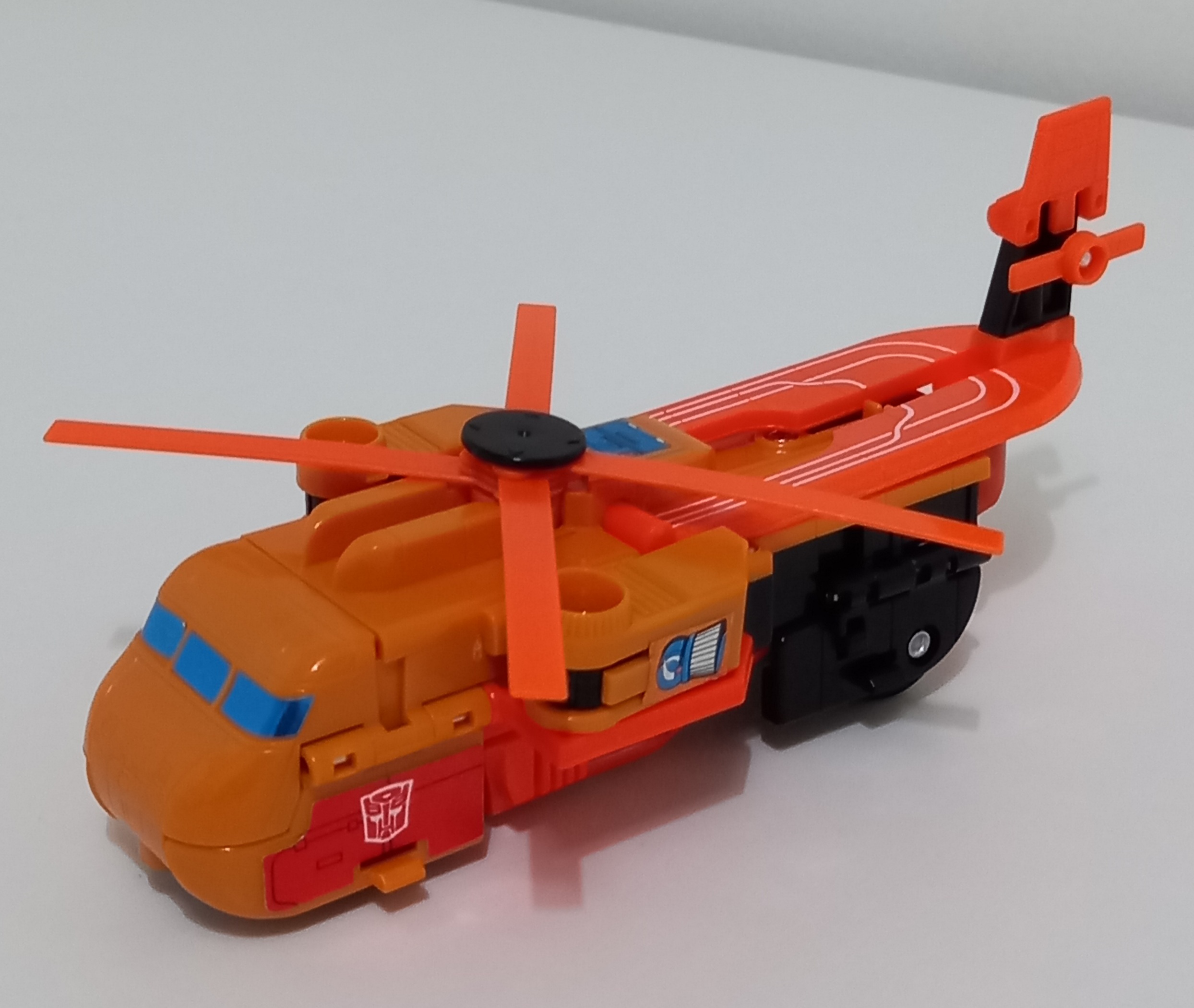 Transformers G1 Sandstorm Toy Review - Auto Assembly